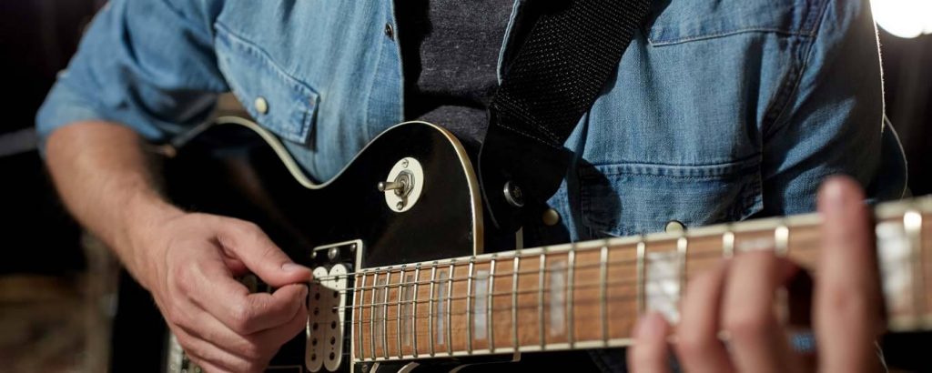 9 Great Guitars For Playing Blues, Reviewed